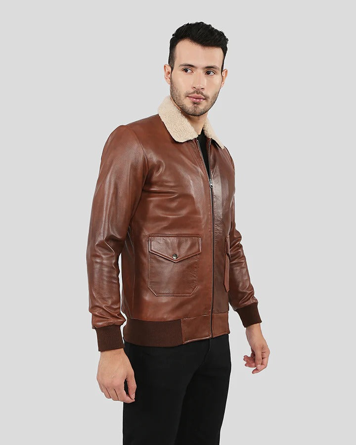 The Craftsmanship Behind Men's Leather Bomber Jackets: A Look into Pro